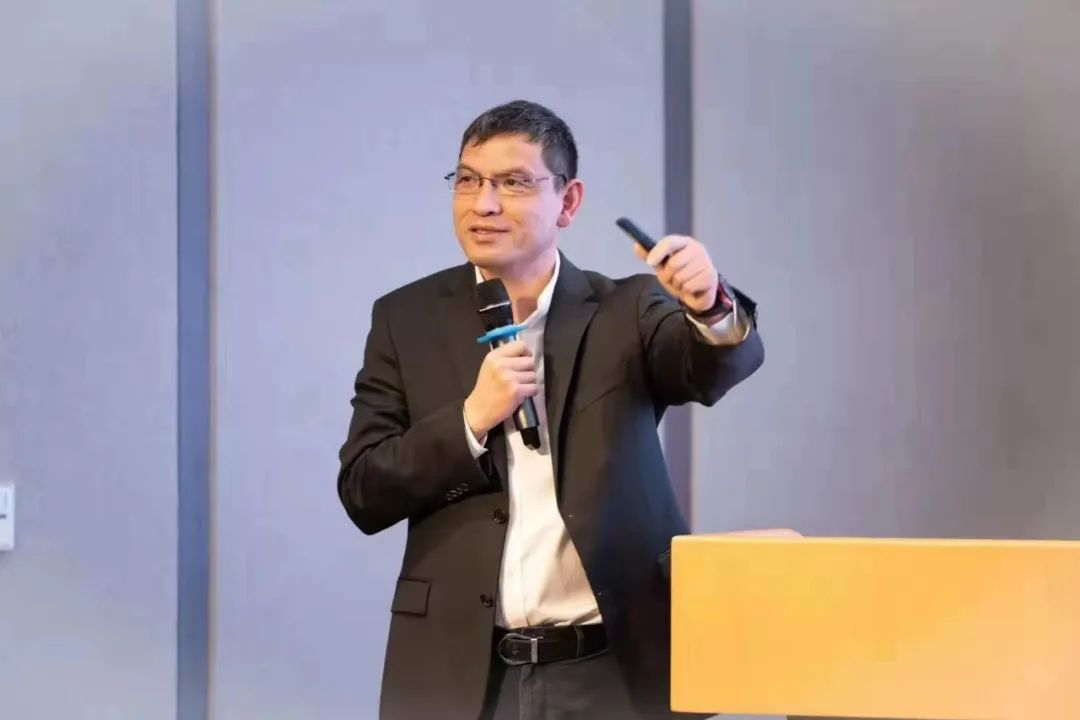 Dialog zwischen Ost und West / Zhang Yili: Warum werden chinesische ...