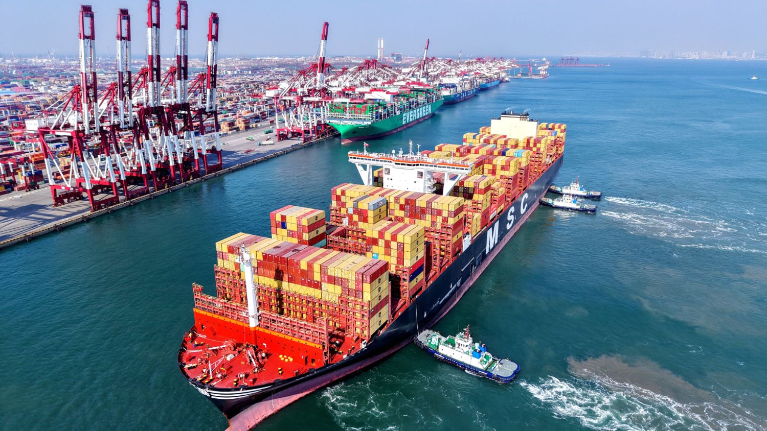 Donald Trump impose des droits de douanes aux importations chinoises