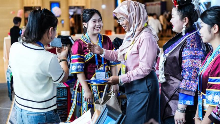 La Chine reste le premier partenaire commercial de l'ASEAN pendant 16 ...
